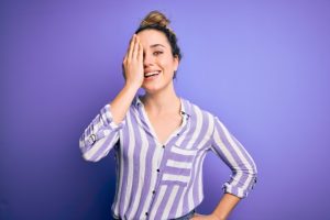 Le strabisme : causes, symptômes et traitements - Lenstore
